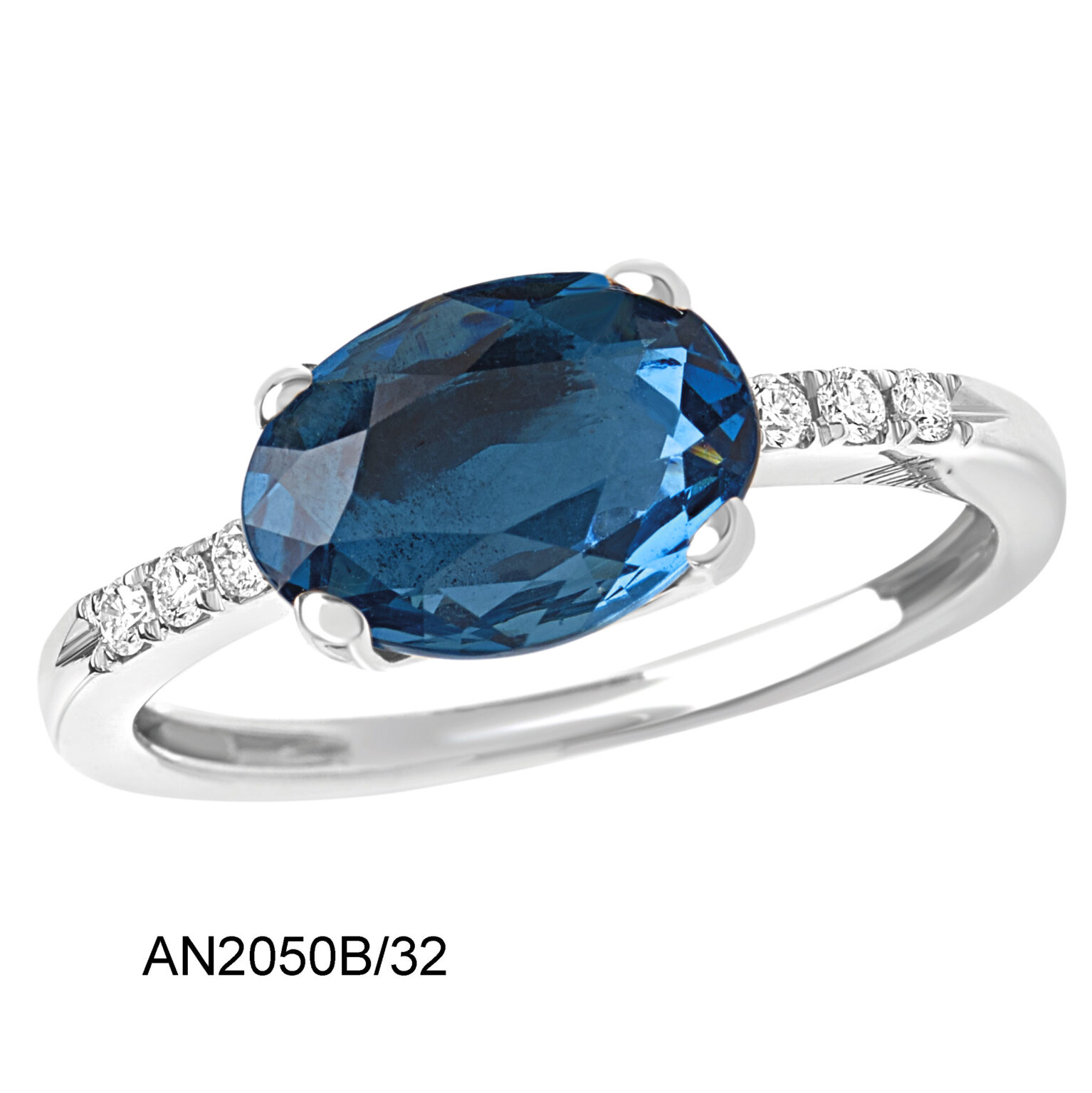 ANELLO ORO BIANCO, DIAMANTI, TOPAZIO LONDON BLU - Ferraris